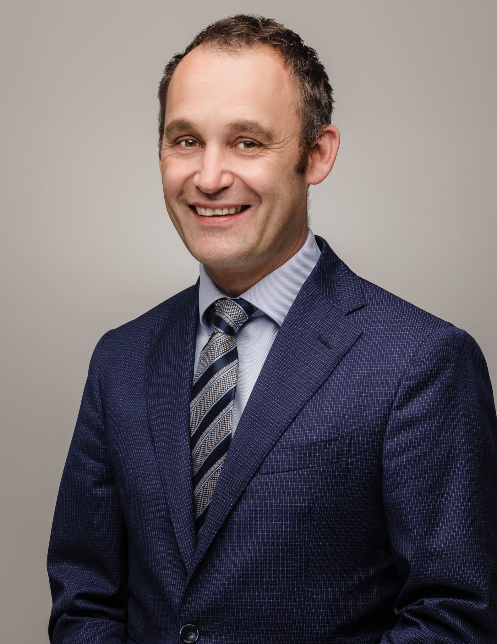 Dr Simon McDowell - Central Gynaecology